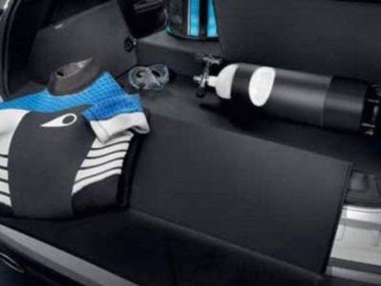 Barry Bourke Motors Shop| Cargo EasyFlex Boot Liner for Renault Megane